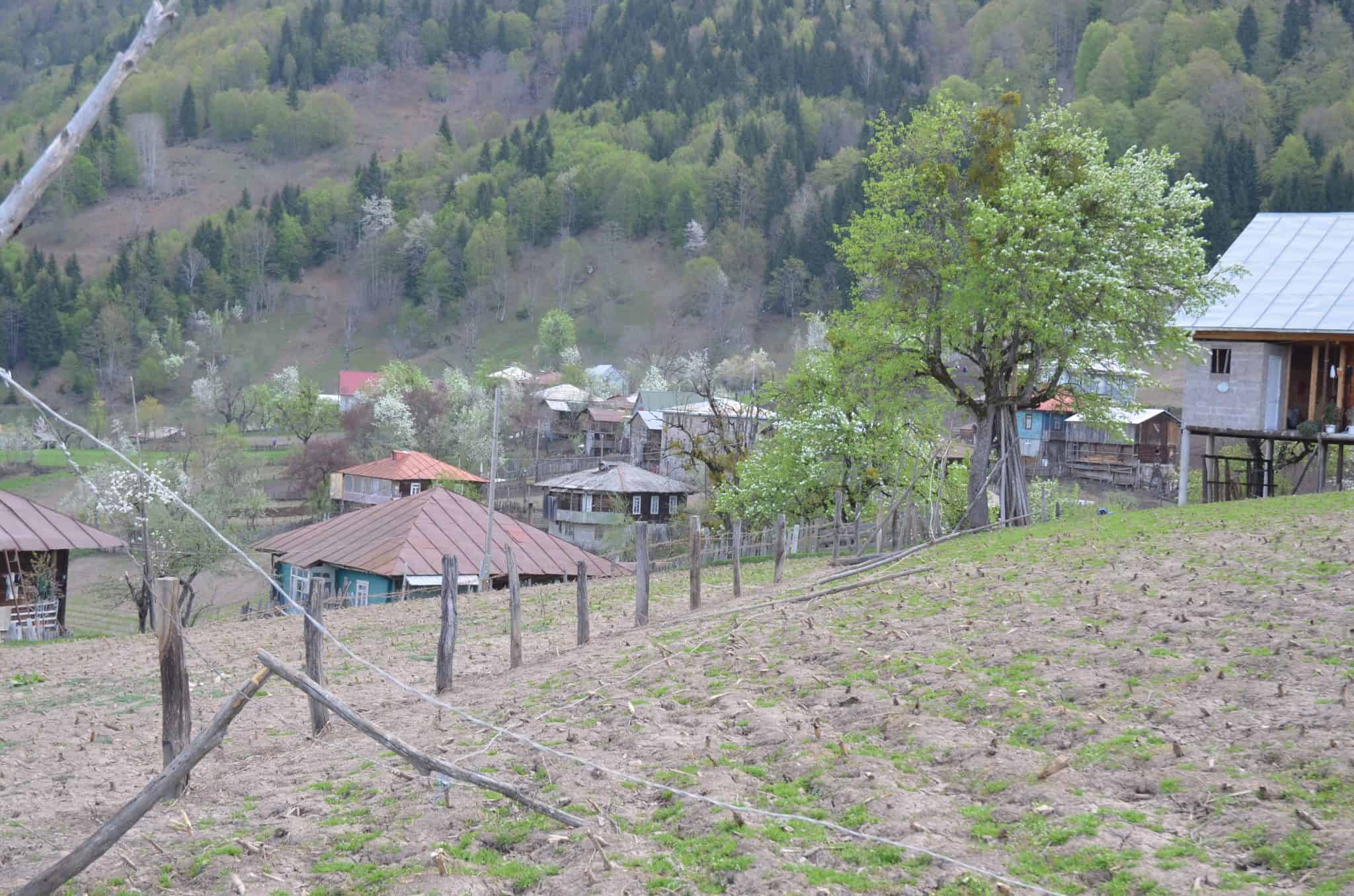 Tago: the Adjaran cable car village